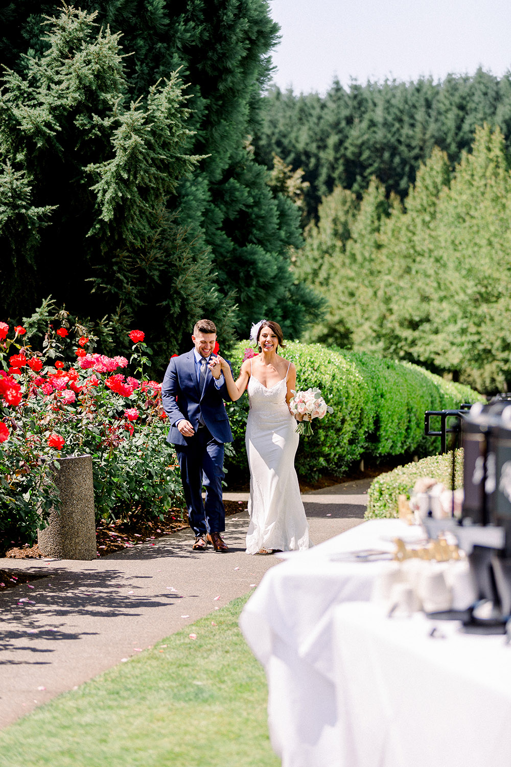Michelle + Jason Oregon Golf Club Wedding - deylahussphotography.com