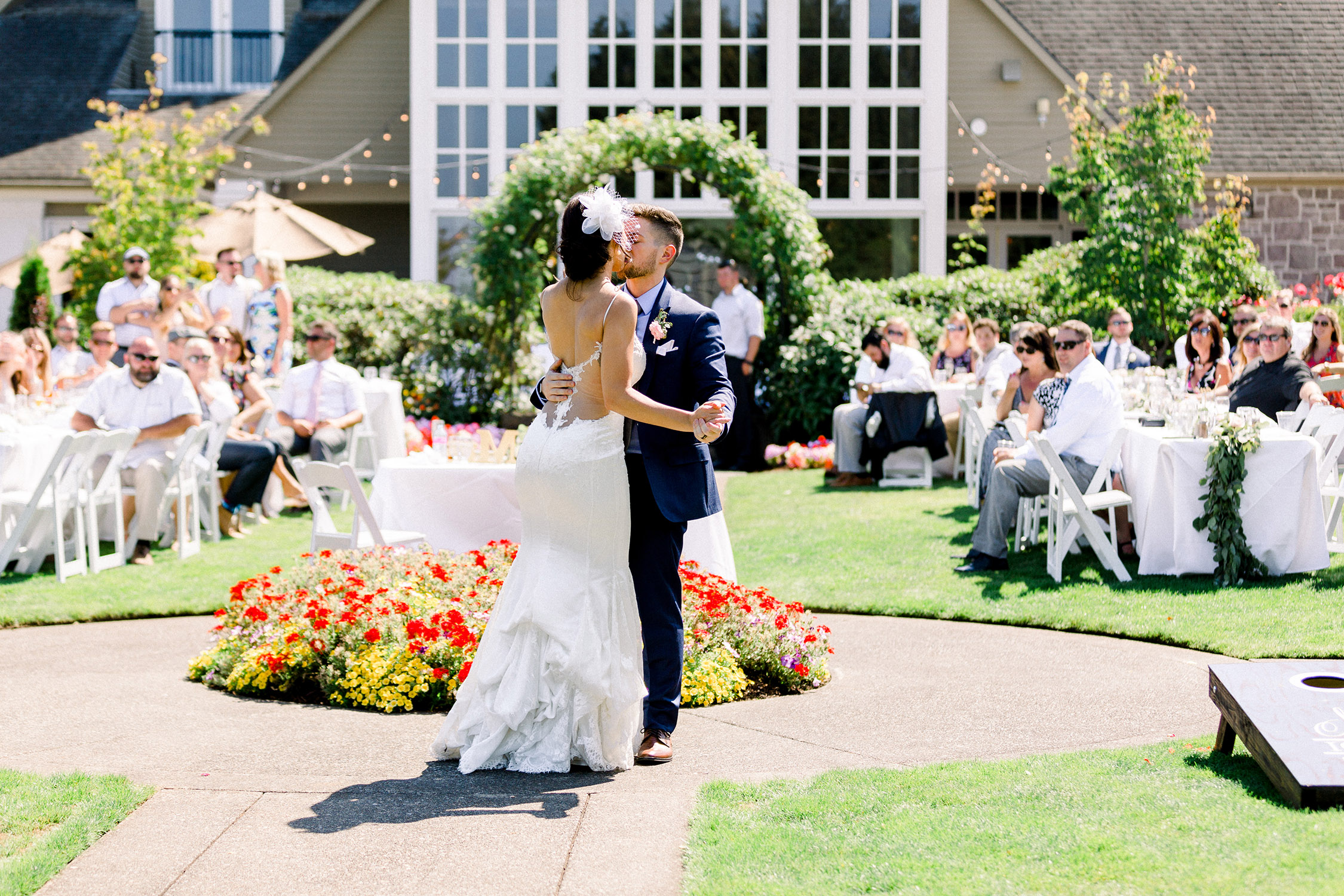 Michelle + Jason Oregon Golf Club Wedding - deylahussphotography.com